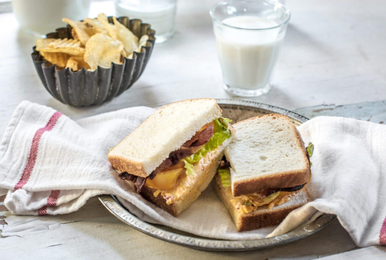 How to Build the Best Loaded BLT Sandwich